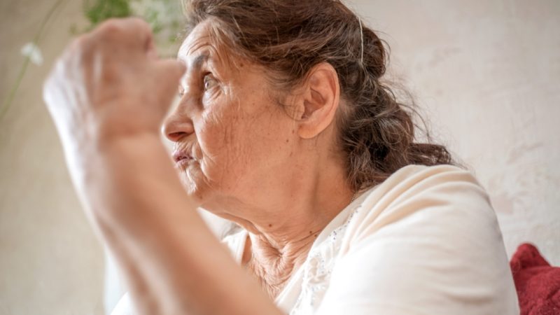 Babička kvůli chování své dcery už svá vnoučata nemůže vystát