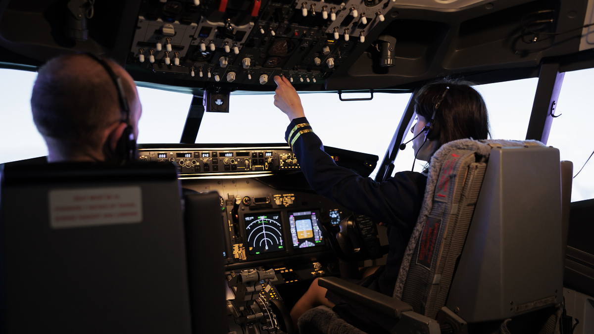 Pilot chtěl zabít pádem letadla všechny lidi na palubě