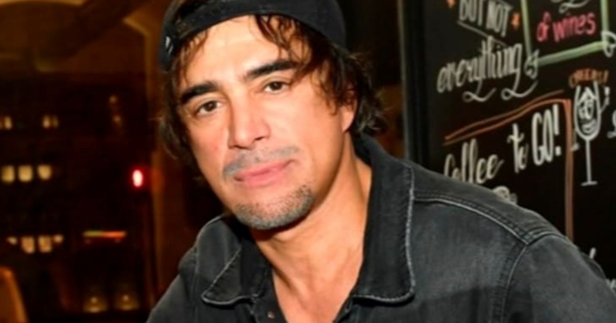 Sagvan Tofi se po operaci nádorů neobejde bez prášků